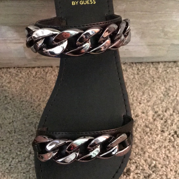 Guess | Shoes | Brand New Guess Sandals With A Chunky Silver Chain ...